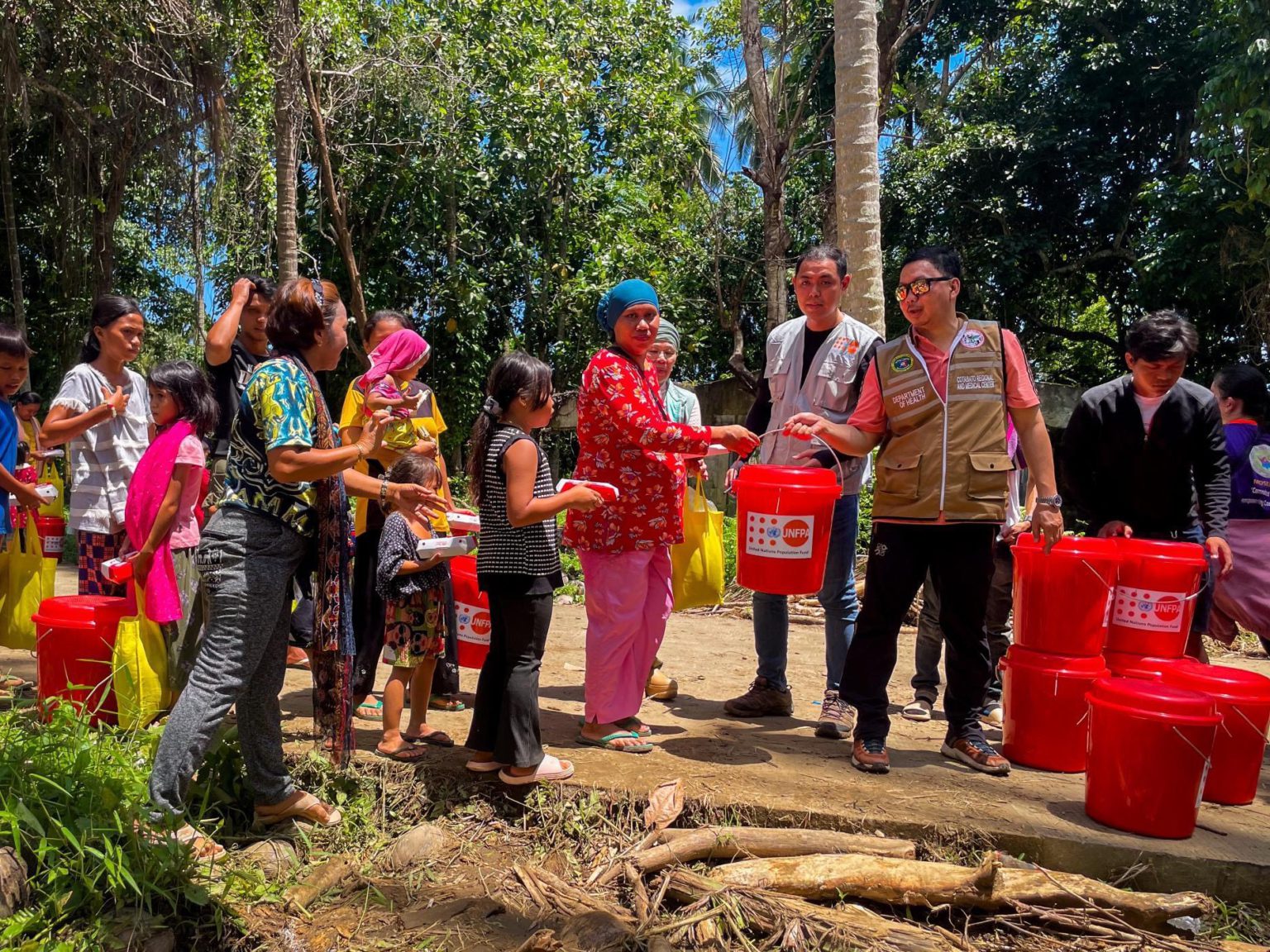 UNFPA at MOSEP, Naghatid ng Dignity Kit sa mga Biktima ng Baha ...