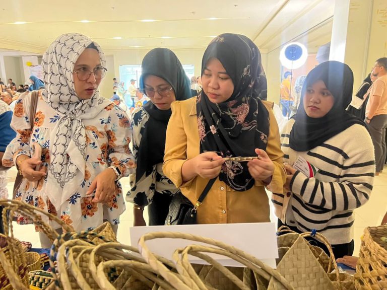 Benepisyaryo ng Sustainable Livelihood Program, Ipinakita ang Kanilang ...